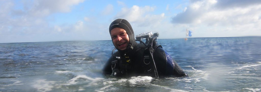 WAVES, TIDES & CURRENT - Taucher-Zentrum Planet Scuba